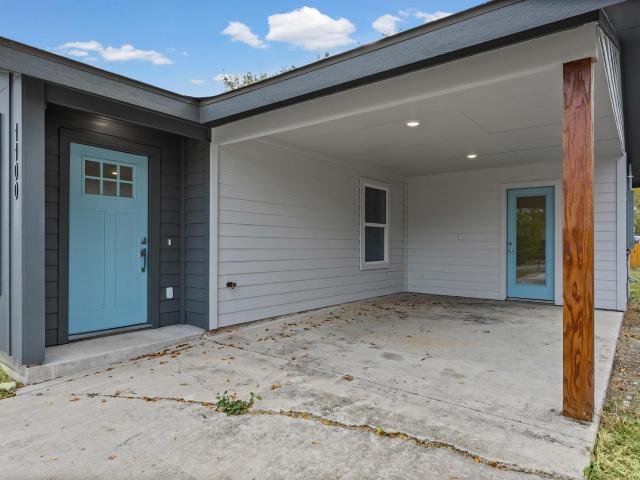 1100 Monte Vista Dr