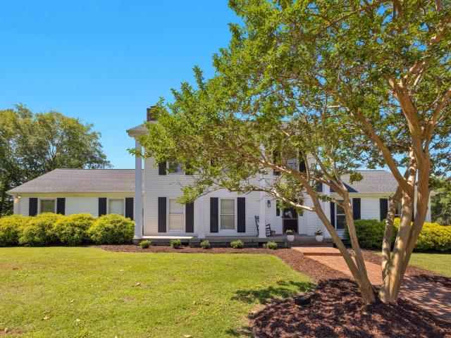 1100 NW Rutland Rd