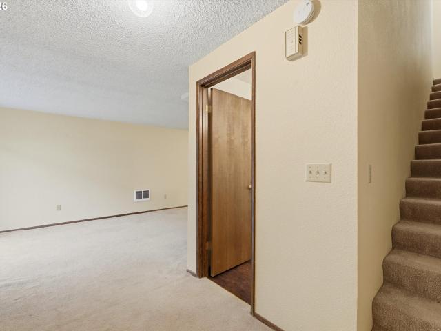 1100 n meridian st # 43