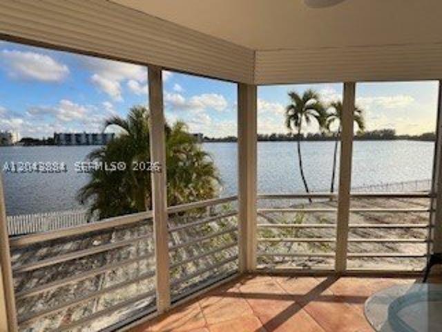 1100 NE 191st St Unit 24E, Miami, FL 33179