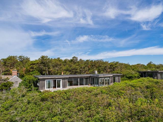 1100 Ocean View Drive