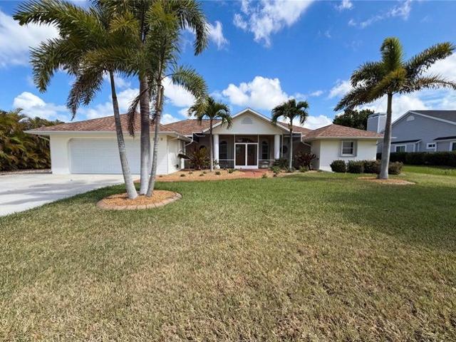 1100 Oleander St, Englewood, FL 34223