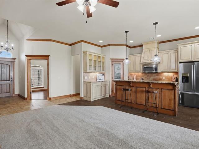 1100 Antler Ridge