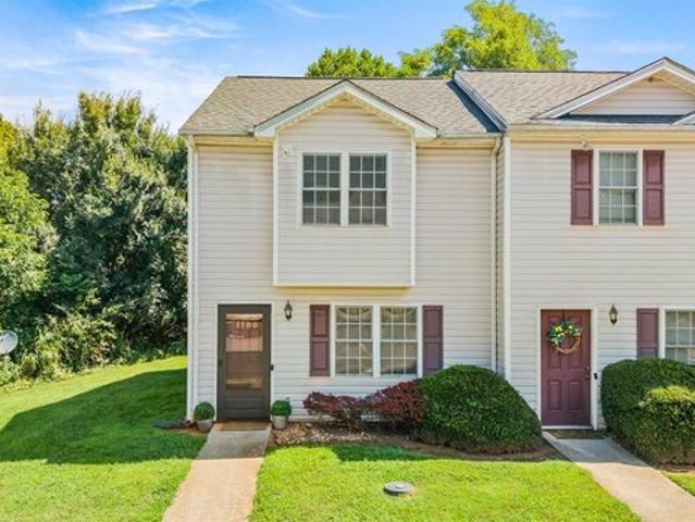 1100 Blane Dr, Lynchburg, VA 24502