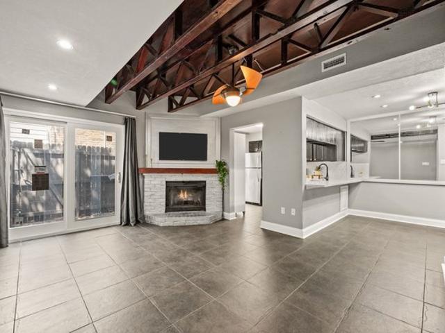 1100 Brighton Dr Apt D, Arlington, TX 76012