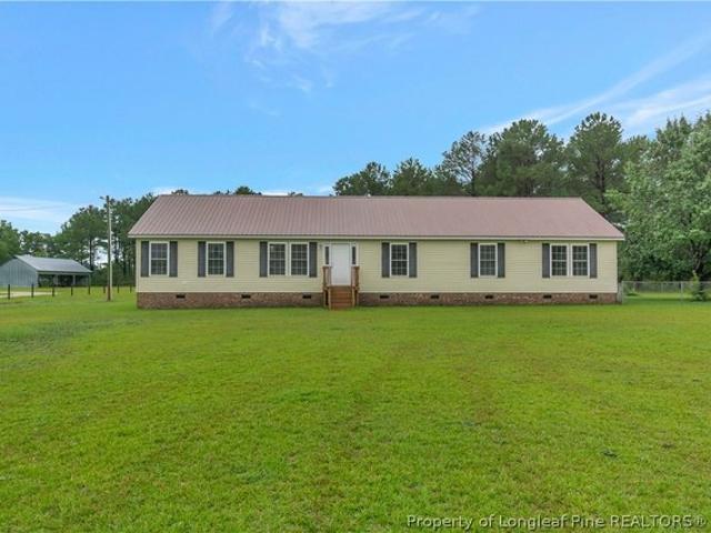 1100 Brisson Rd, Saint Pauls, NC 28384