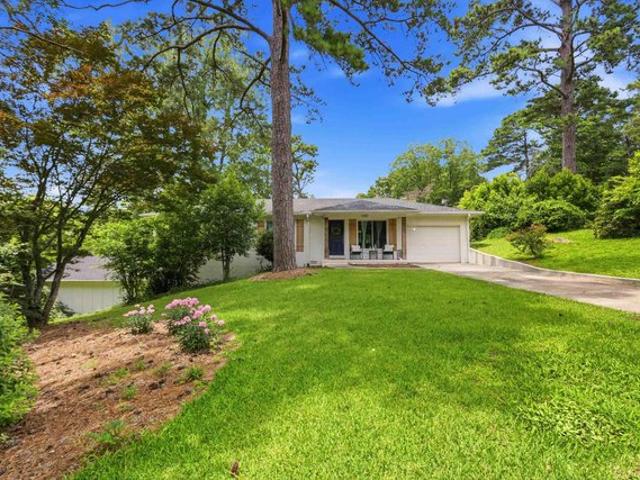 1100 Brookwood Ct, Gardendale, AL 35071
