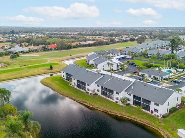 1100 Capri Isles Blvd Apt 325, Venice, FL 34292