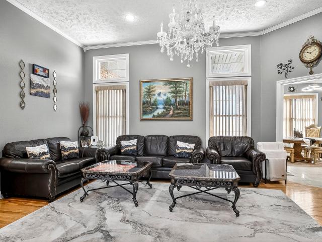 1100 Chicory Lane