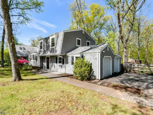 1100 Concord Dr, Bridgewater, NJ 08807 | MLS #4024 | Compass