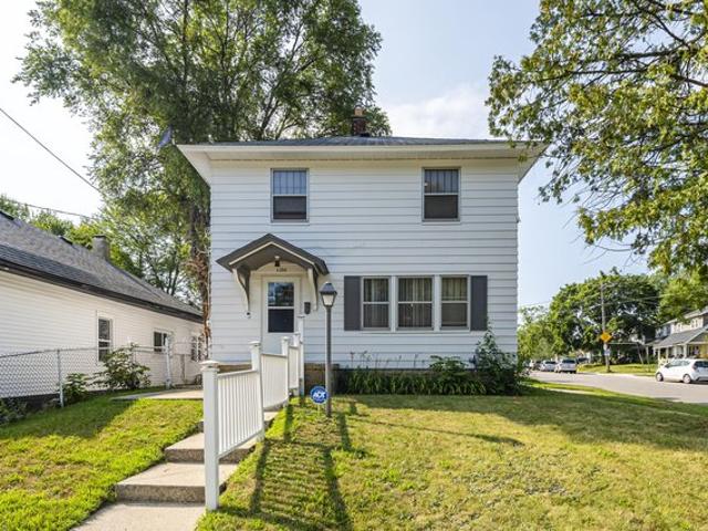 1100 Dickinson St SE, Grand Rapids, MI 49507
