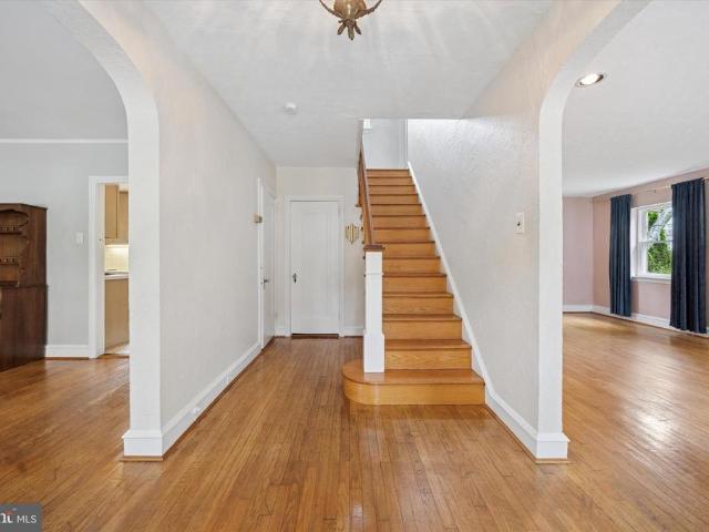 1100 Drexel Avenue