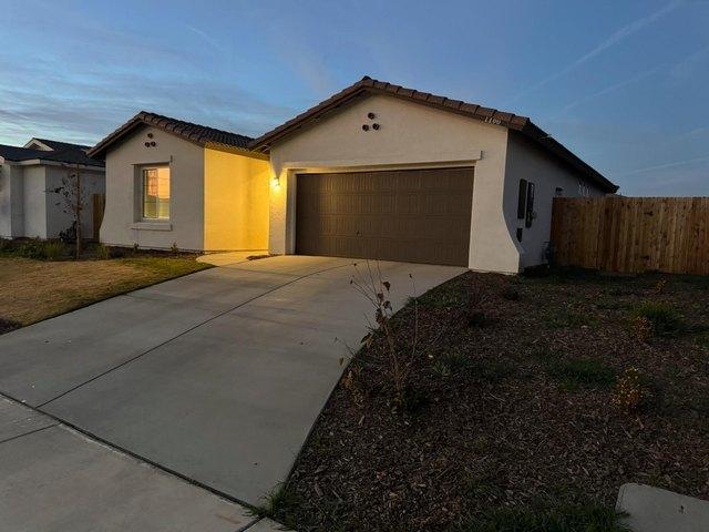 1100 Droitwich Spa St, Bakersfield, CA 93307