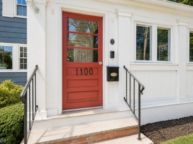 1100 Edgewood Road