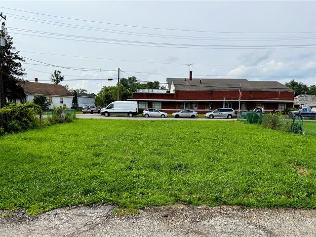 1100 Fayette St