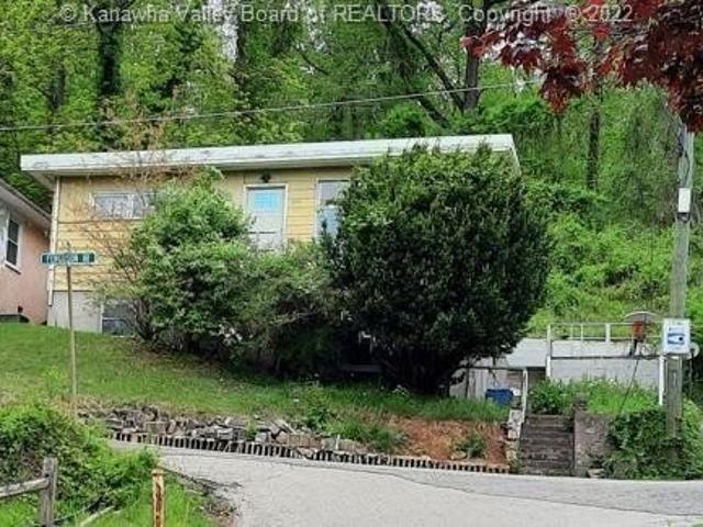 1100 Ferguson Ave, Charleston, WV 25302