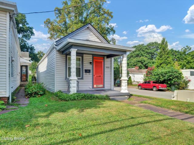 1100 Goss Ave