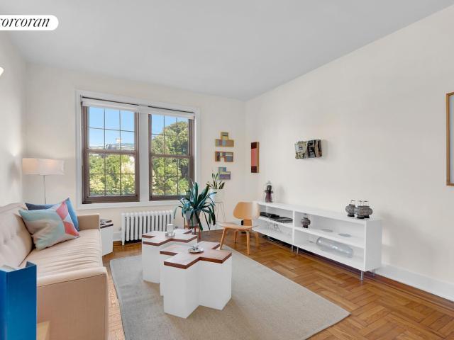 1100 Grand Concourse, Bronx, NY