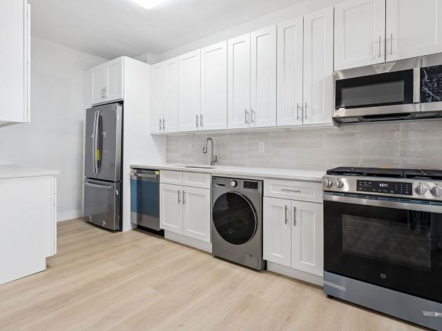 1100 Grand Concourse, Bronx, NY