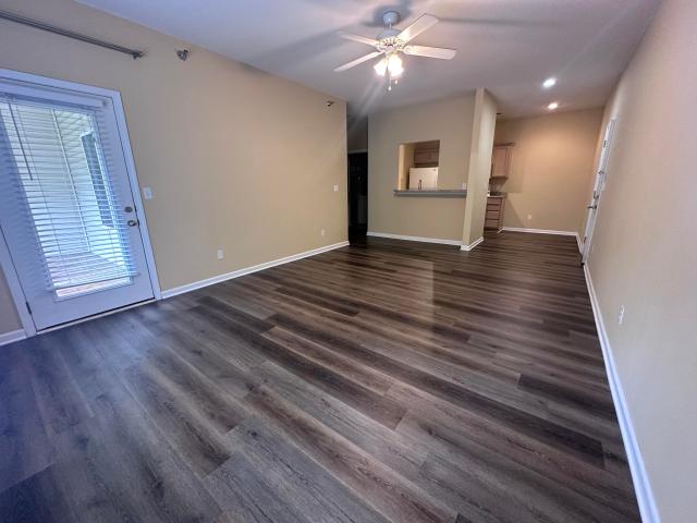 1100 kennesaw 1008