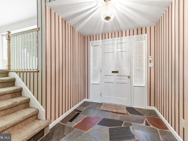 1100 Lilac Lane