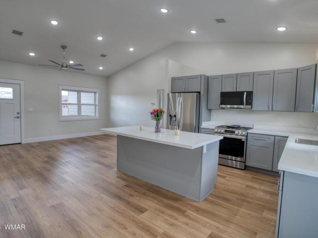 1100 Lorenzo Sitgreaves Drive