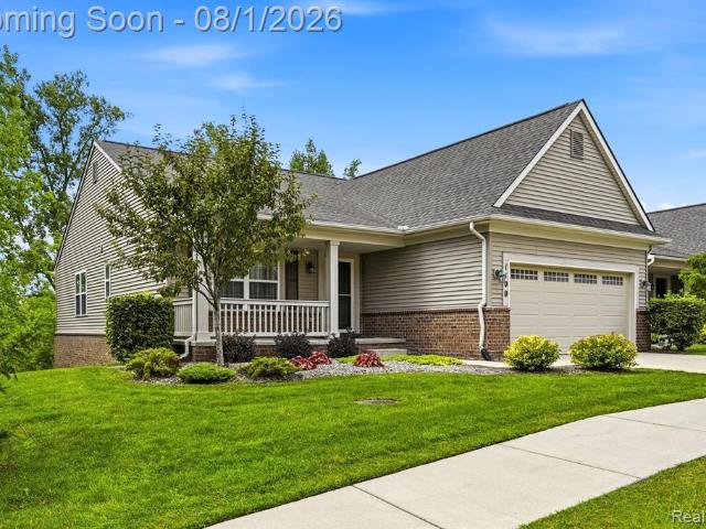 1100 Paradise Trail