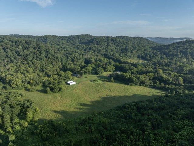 1100 Pond Creek Rd, Ashland City, TN 37015