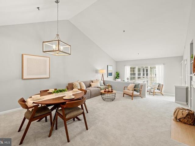 1100 Quaker Hill Dr Apt 418, Alexandria, VA 22314