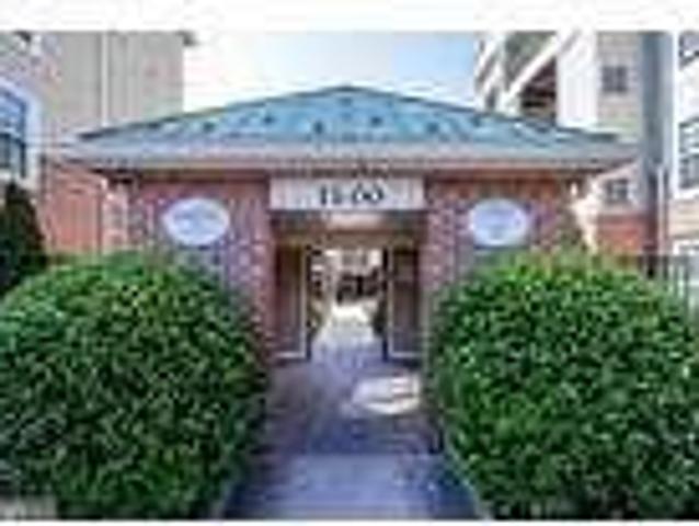 1100 Quaker Hill Dr #205, Alexandria, VA 22314