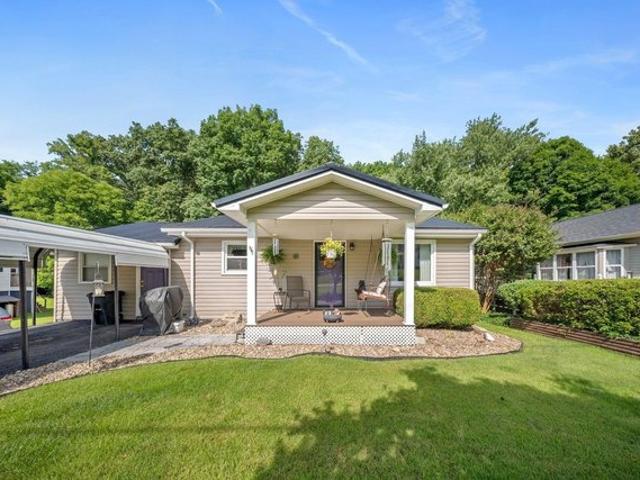 1100 Raceland Ave, Raceland, KY 41169