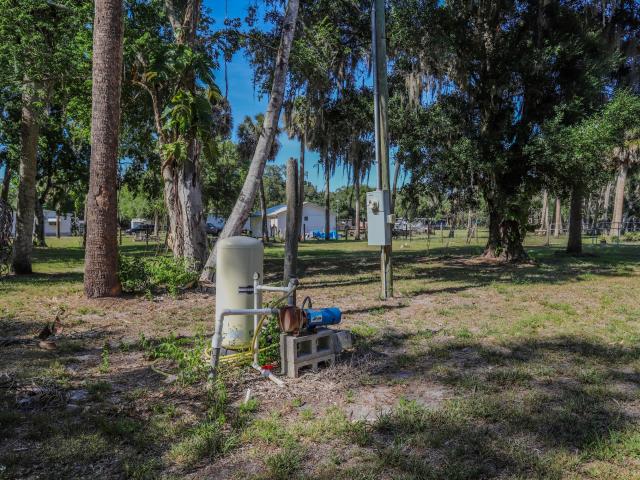 1100 Red Barn Rd N W, Moore Haven, FL 33471 | MLS #B26022