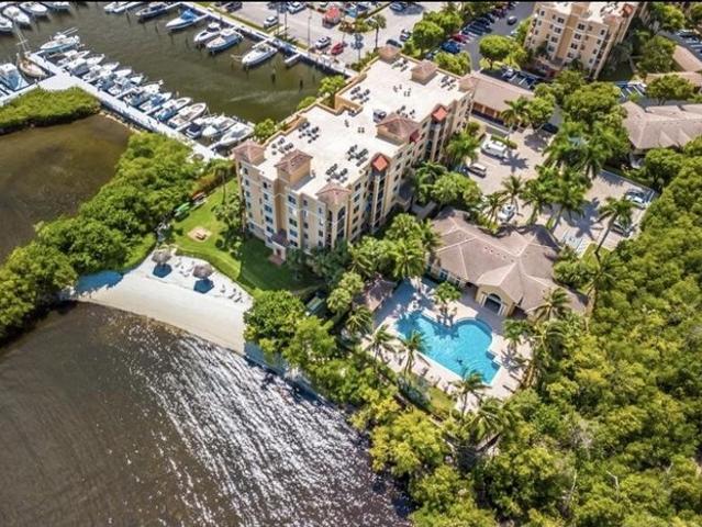 1100 Scotia Dr Apt 102, Hypoluxo, FL 33462