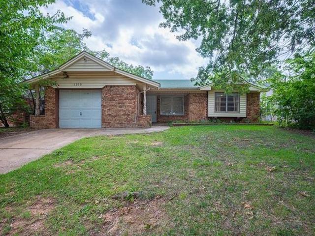 1100 Shalimar Dr, Oklahoma City, OK 73115