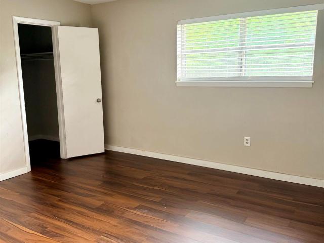 1100 Skyland Drive