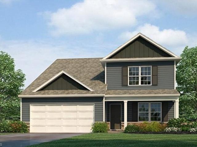 1100 Slingshot Dr, Archdale, NC 27263