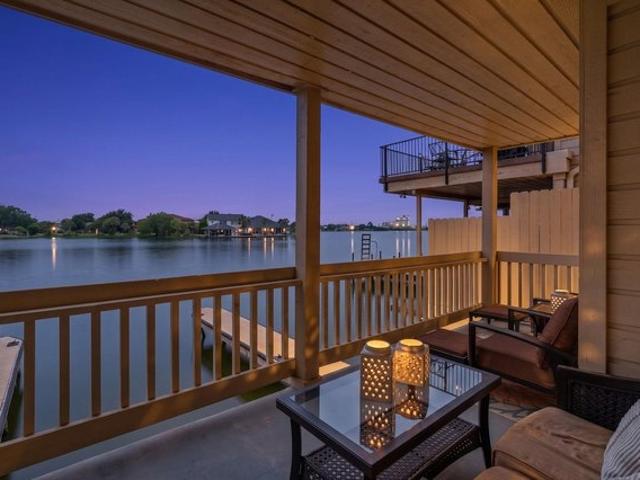 1100 The Cape Rd, Horseshoe Bay, TX 78657
