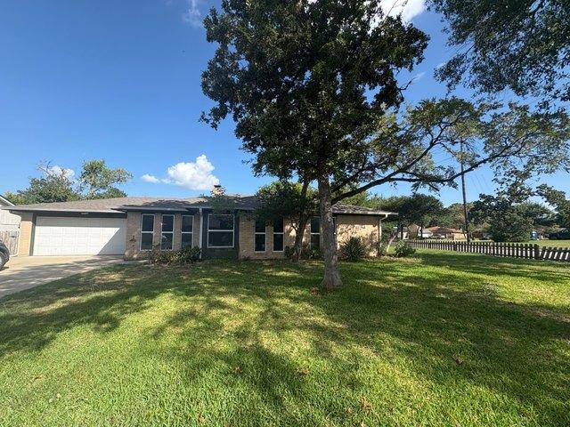 1100 Todd Trl, College Station, TX 77845