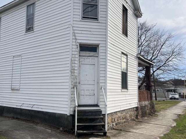 1100 Virginia Avenue