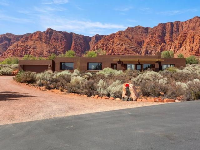 1100 W Kokopelli Way, Ivins, UT 84738