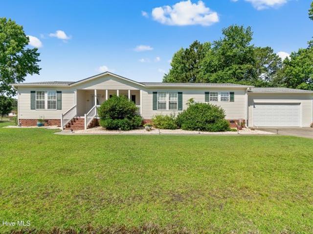 1100 Waterview Ln SW, Calabash, NC 28467
