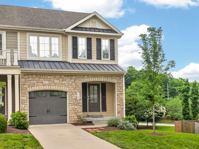1100 Woodbury Falls Ct
