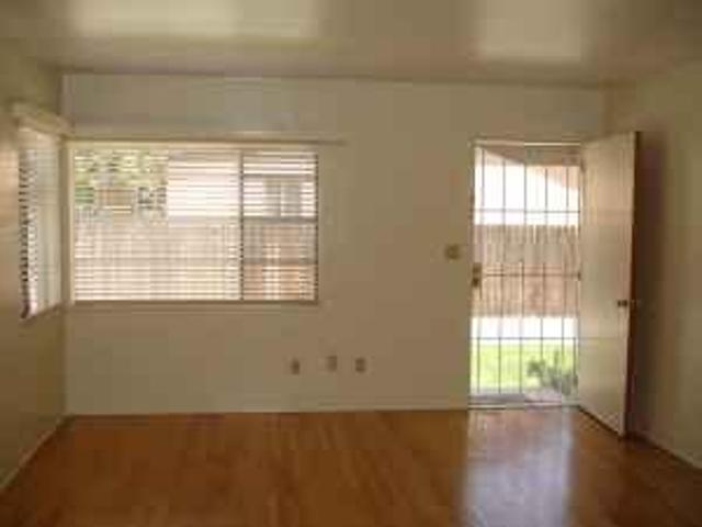 $1100 / 2br Ready to Move In, Clean, Quiet Santa Paula map