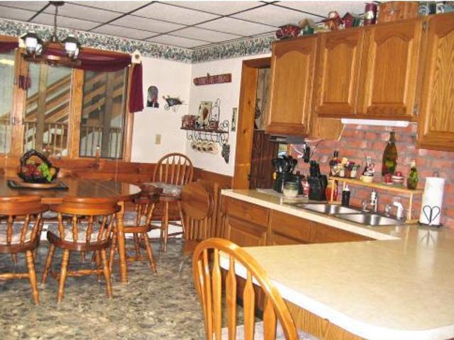 $1100 3 Bedroom Heat Included Fitchburg MA