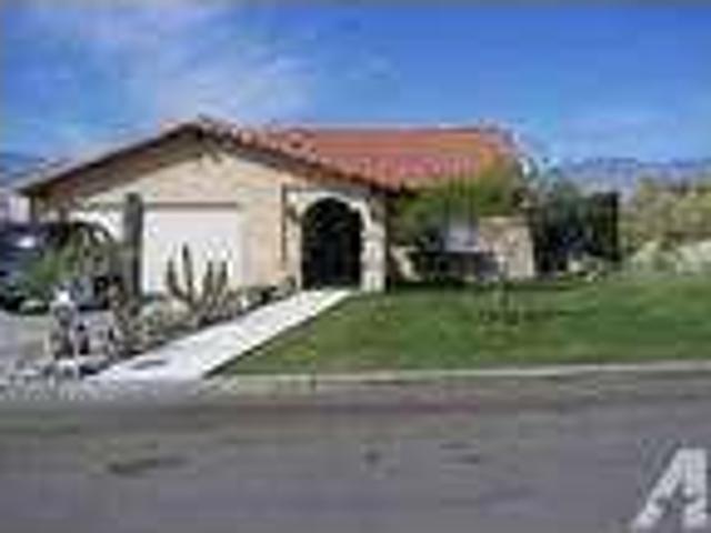 $1100 / 3br 3 Bed | 2 Bath House for Rent on Foxdale