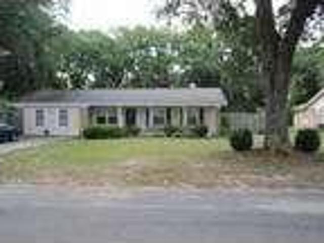 $1100 / 4br 4 Bedroom House Conveniently Locatede