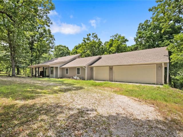 11013 Lakeside Drive
