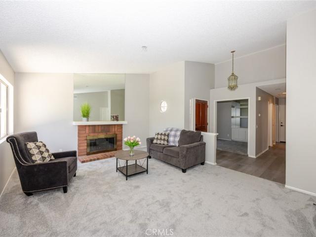 11013 Shaw