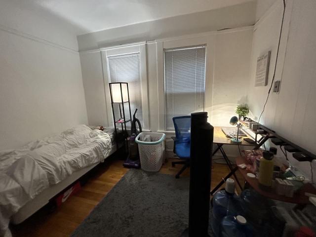 110/112 E. Dayton Street 1 Bedroom Apartment for Rent at 110/112 E. Dayton Street, Madison, WI 53703 Marquette