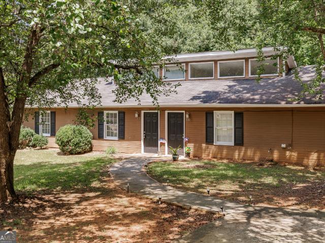 110/112 Loblolly Drive